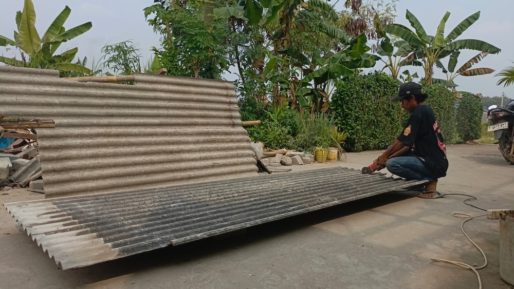 In Indonesia, a Powerful Asbestos Lobby Battles Mesothelioma Prevention ...