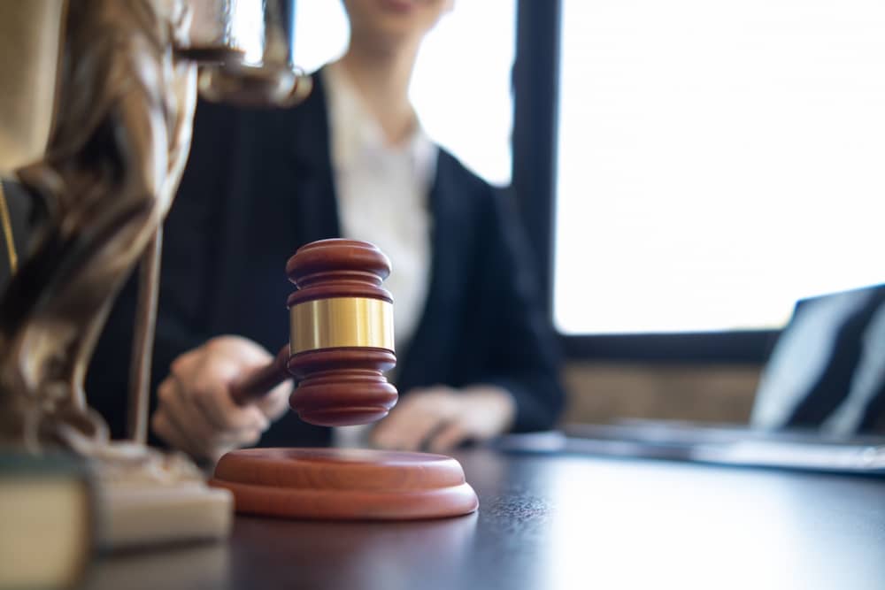 Judge Revives Johnson & Johnson's Mesothelioma Research Libel Lawsuit ...